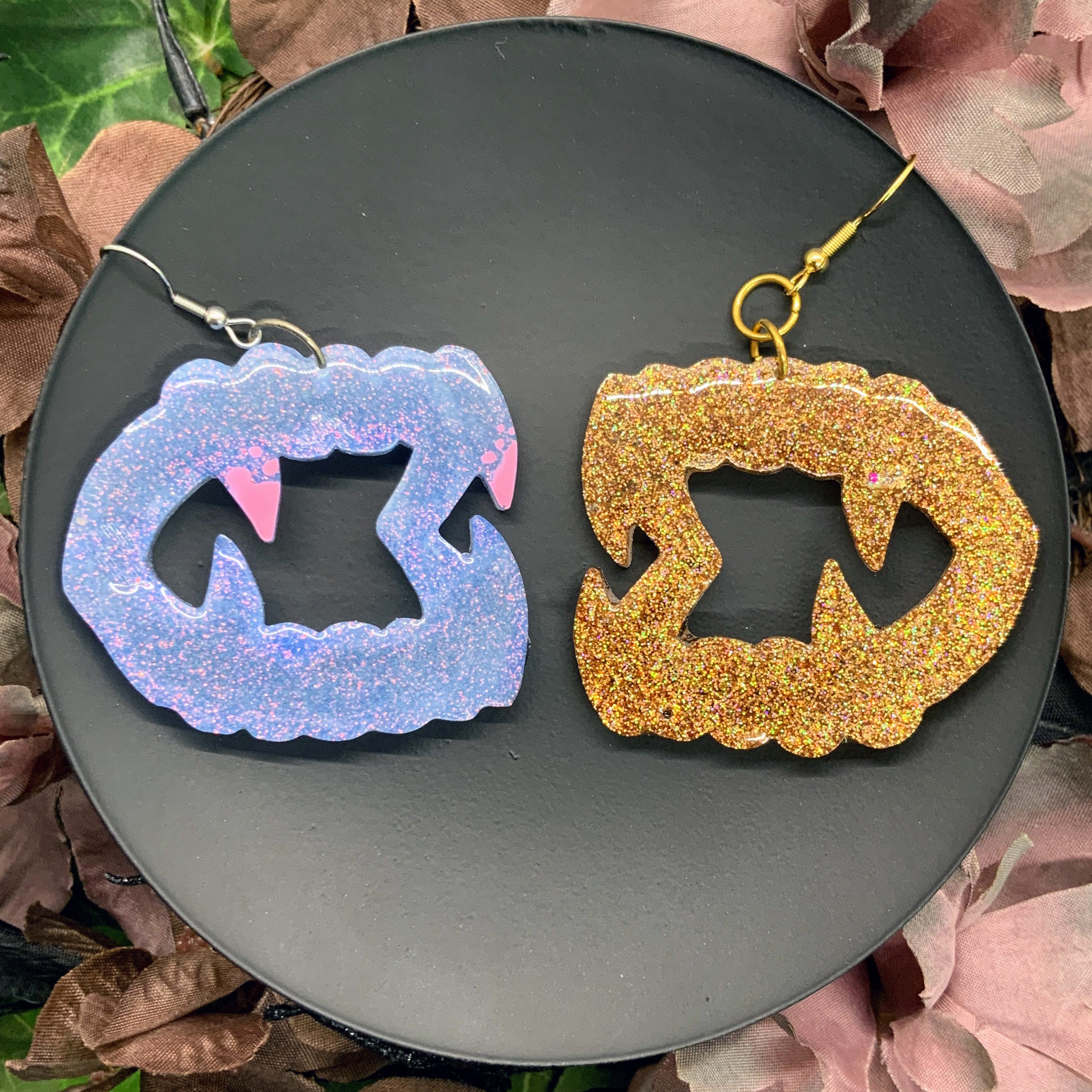 vampire fangs – Enderbones